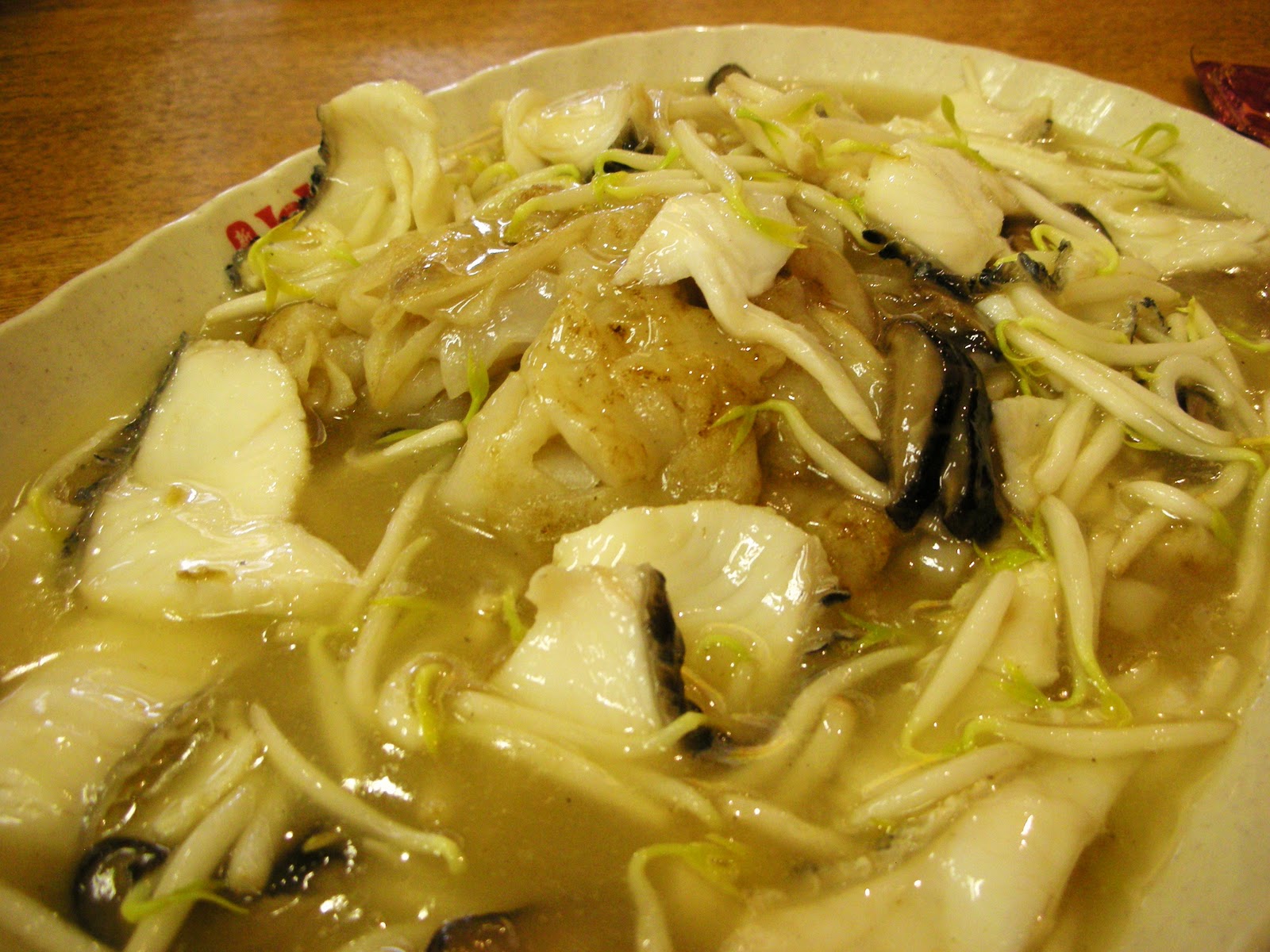 Eat, Shop, Blog. Now.: Sin Hoi Sai Eating House @ Tiong Bahru