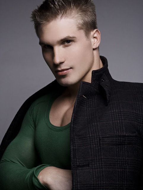 Pearle's of Wisdom: Photo Gallery - Daniel Rumfelt