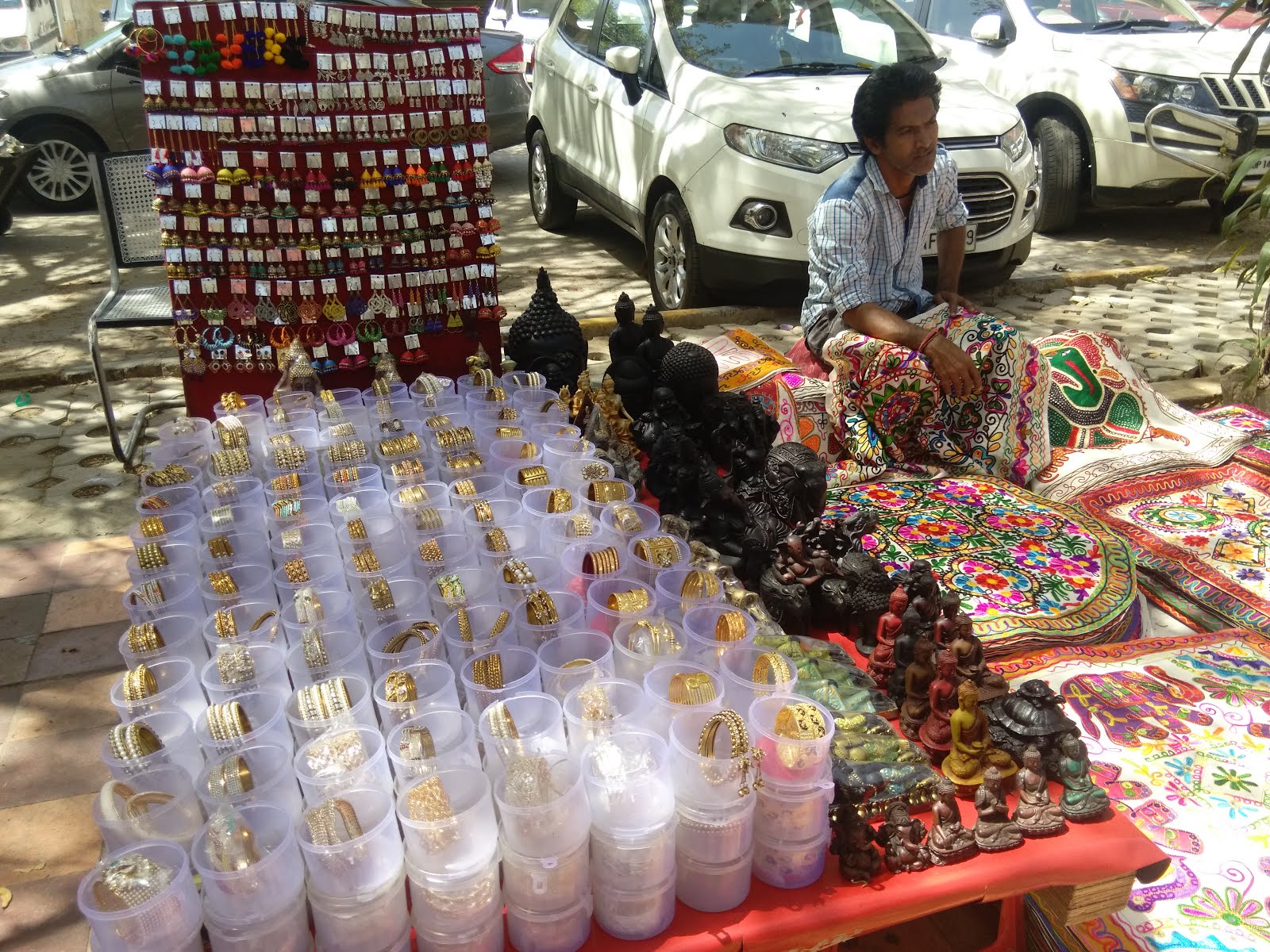 Delhi Tourism: Janpath Market
