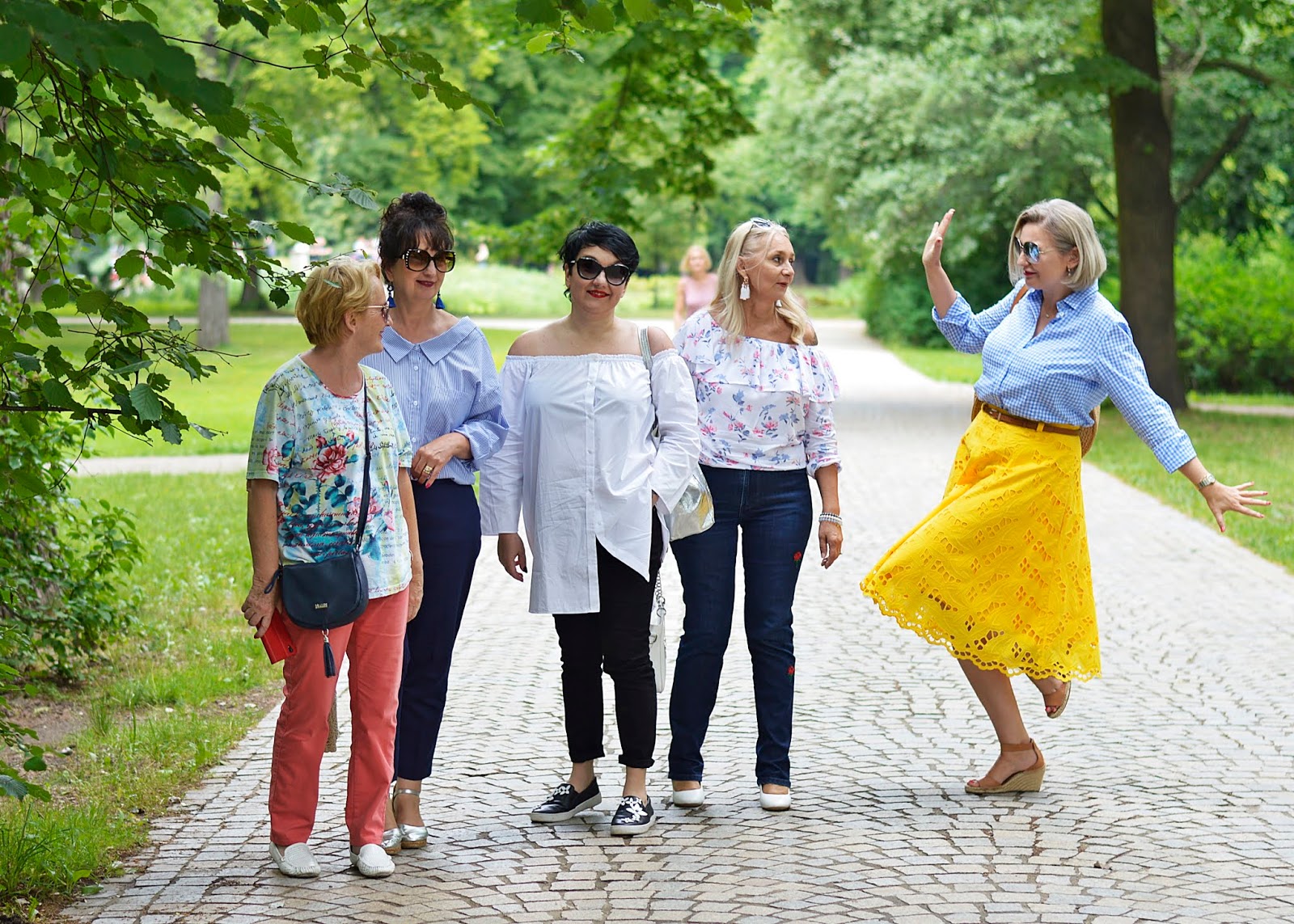 Krynka w Warszawie - BlackAndWhiteFashion