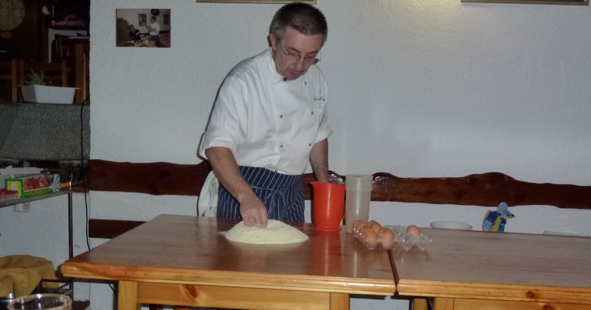 Hardly Housewives: Fresh Pasta with Chef Moreno