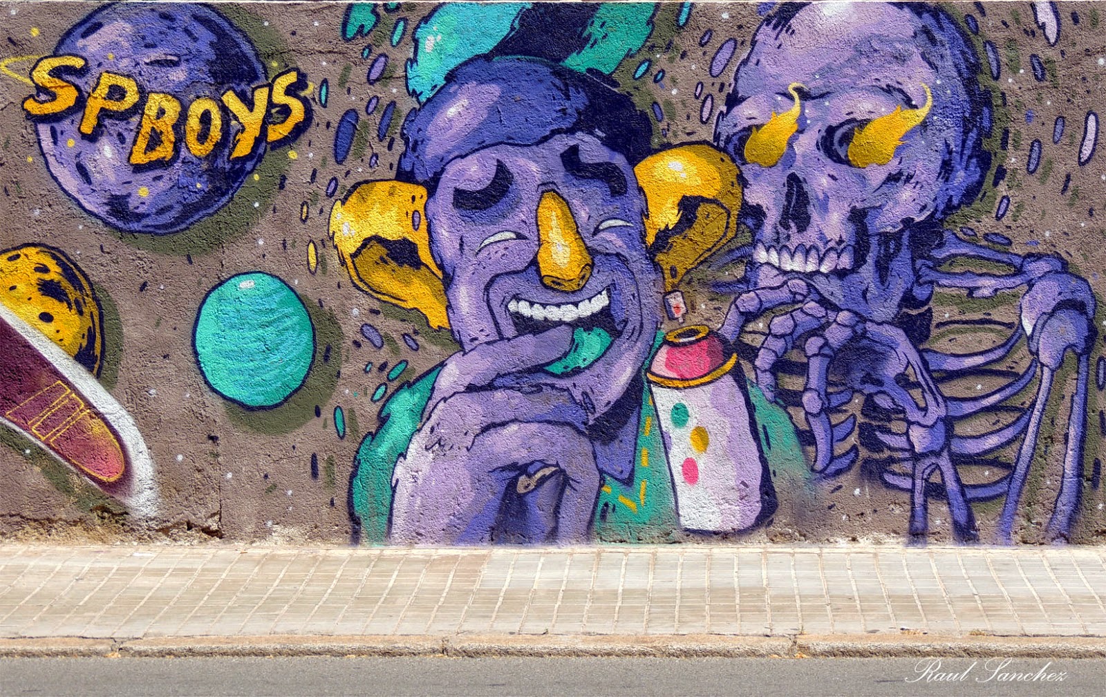 Graffitis Street Art & Photos: Graffiti SP Boys otro Planeta