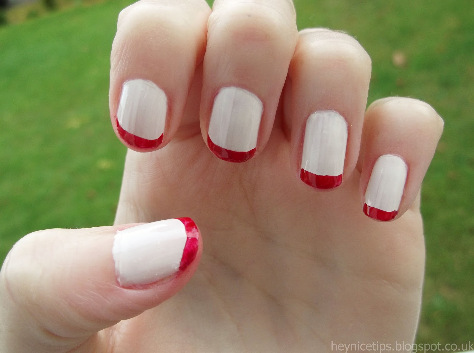 Hey, nice tips!: Blood Manicure Nail Art