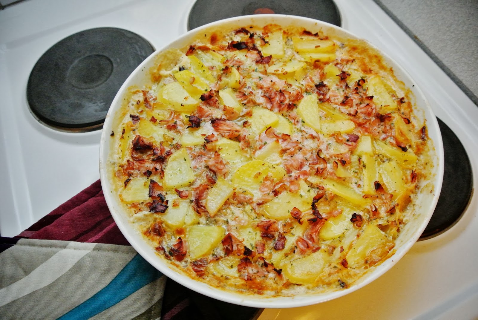 lilla kitchen: Kinkku-pekonikiusaus