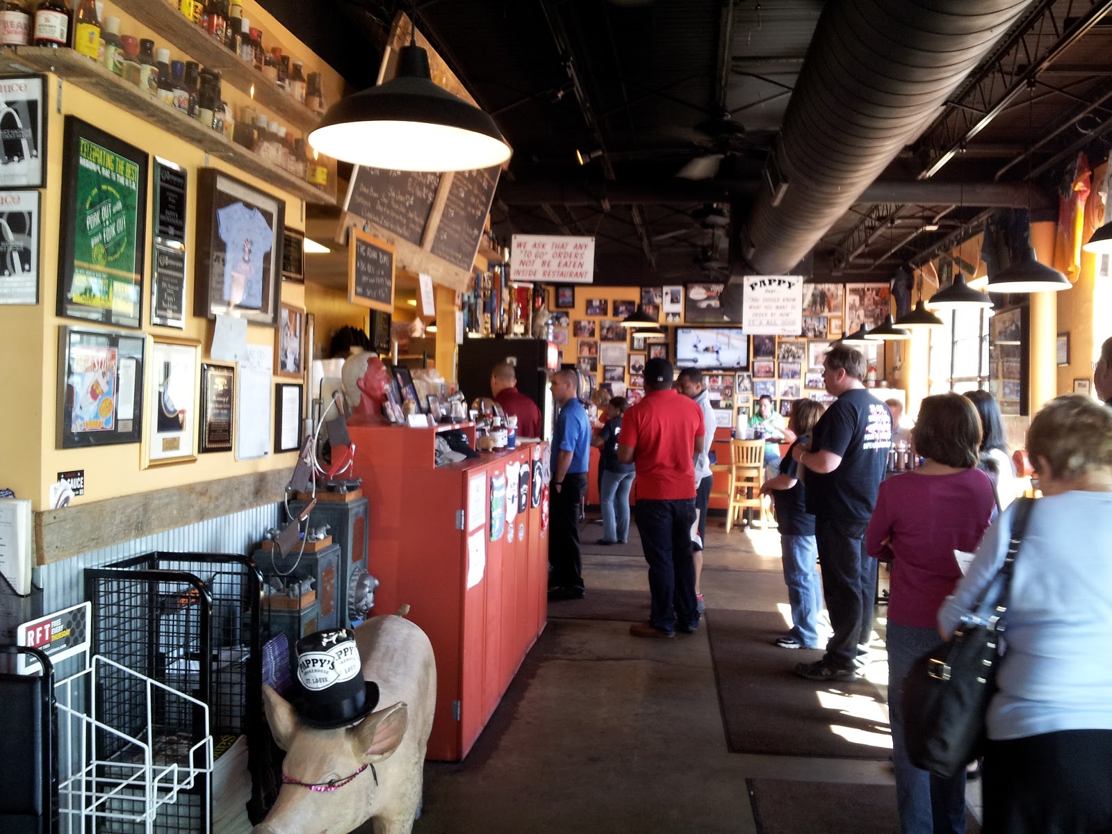 The HappiTraveler: Pappy's Smokehouse - St.Louis, Missouri