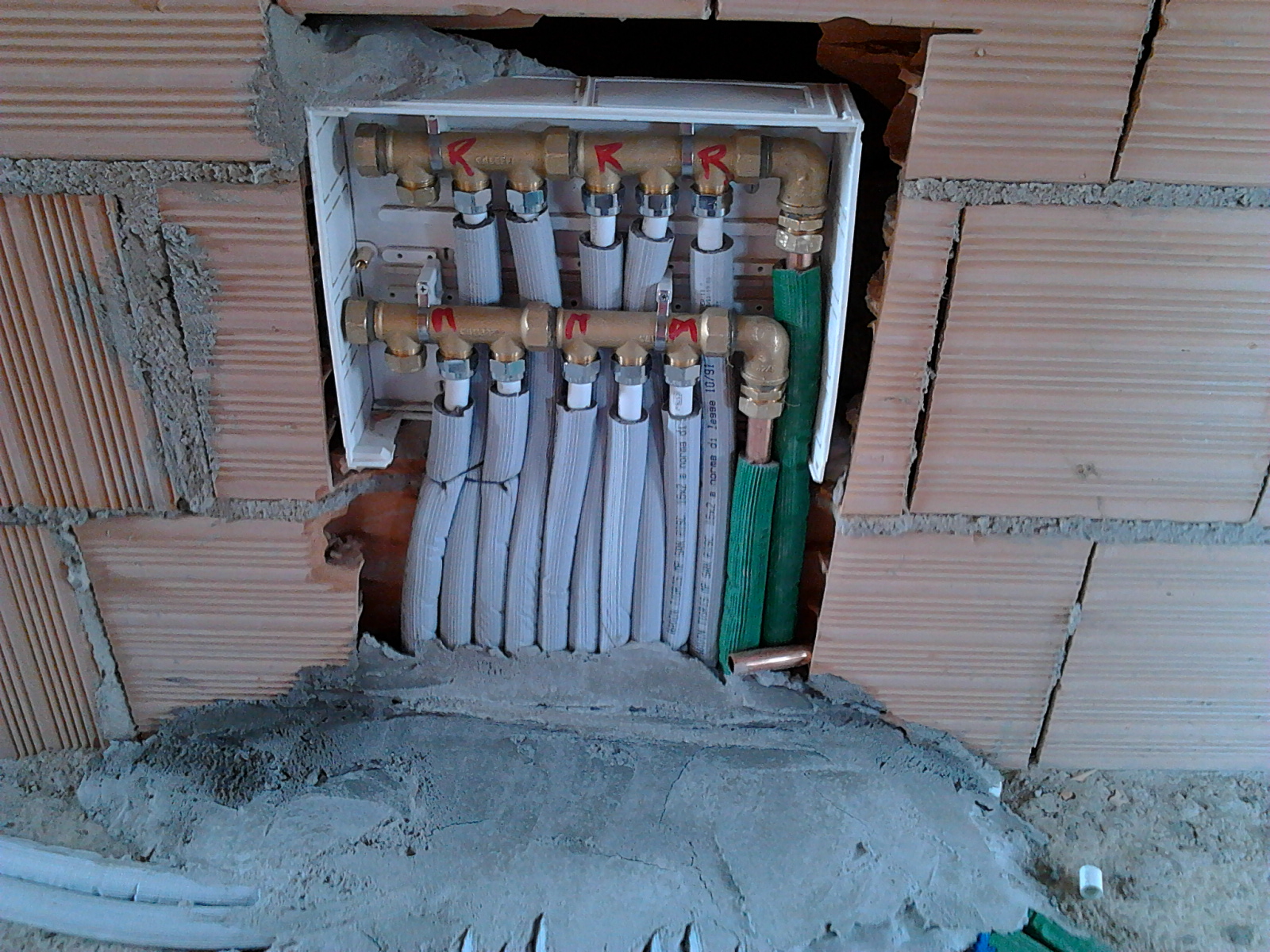 Il Blog dell'idraulico: collettore ottone