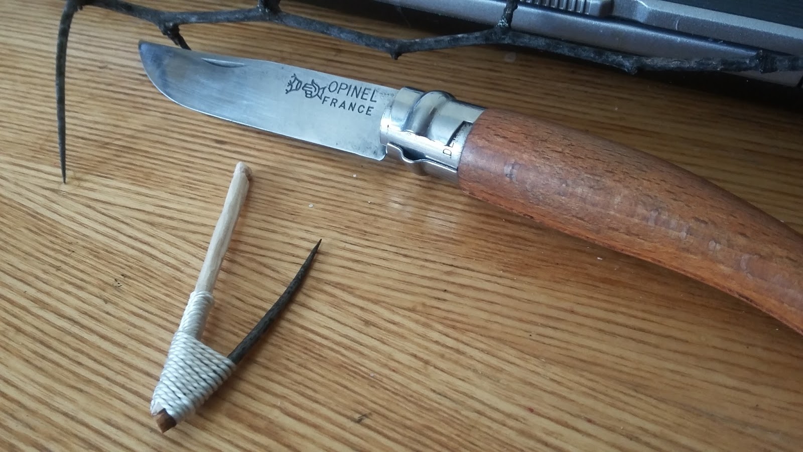 Pinoy Bushwhacker: Primitive Fish Hook