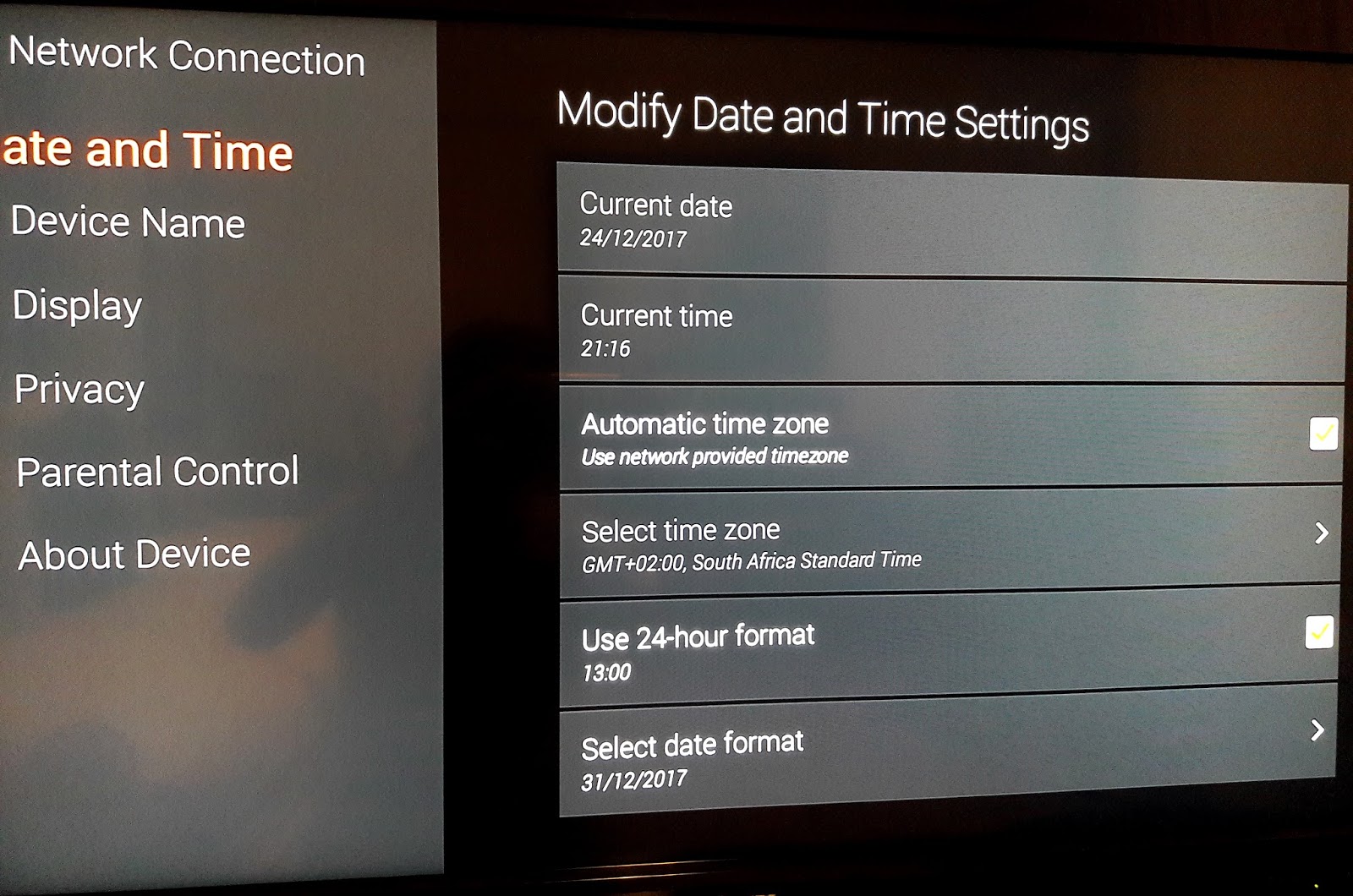 TV with Thinus: UNBOXING. Cell C's tiny black streaming set-top box ...