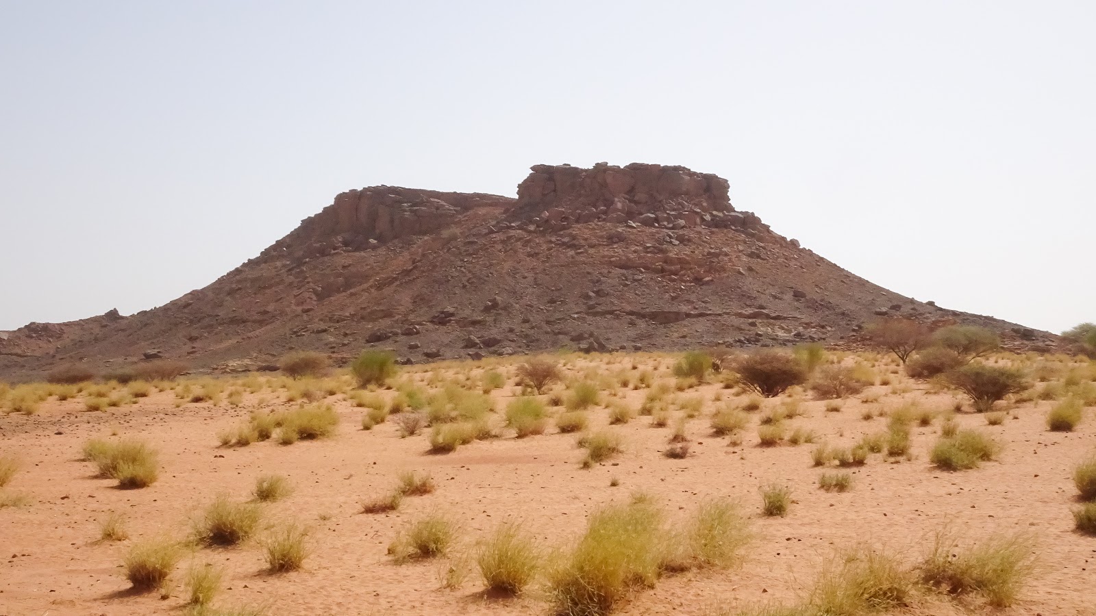 Sudan - Driving through the desert - Sven's Travel Venues