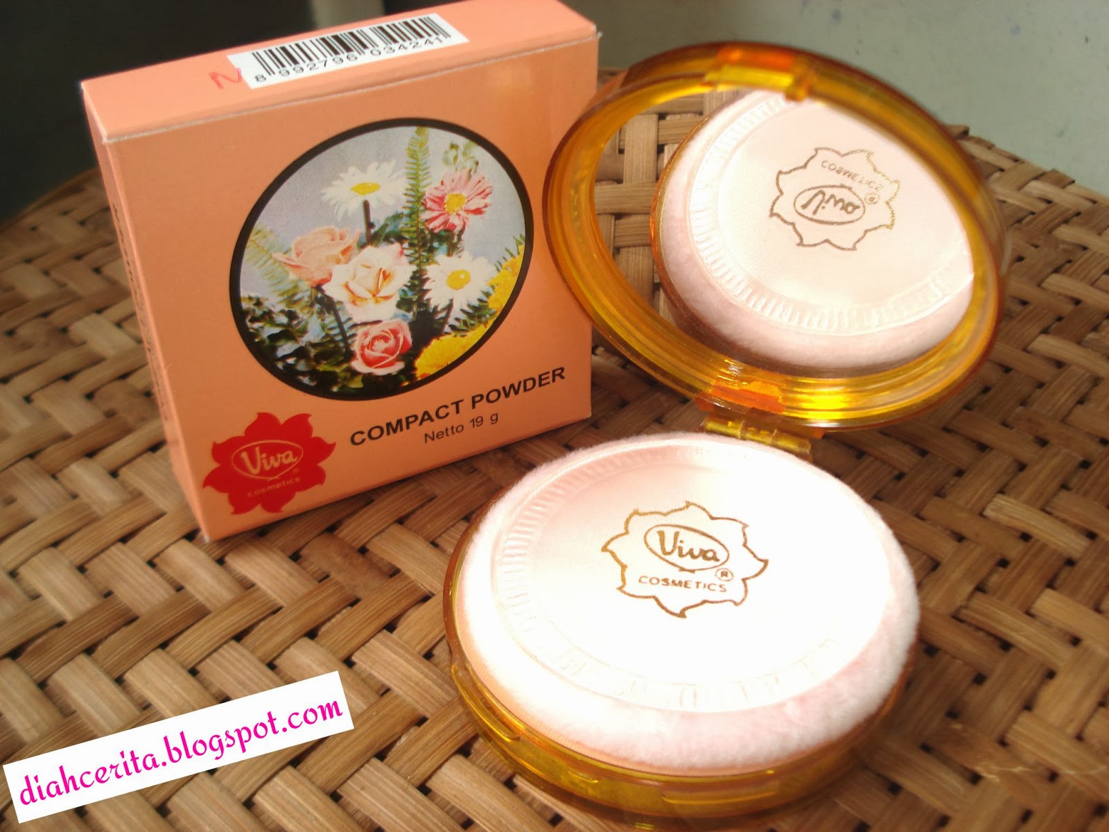 Review : Viva Compact Powder