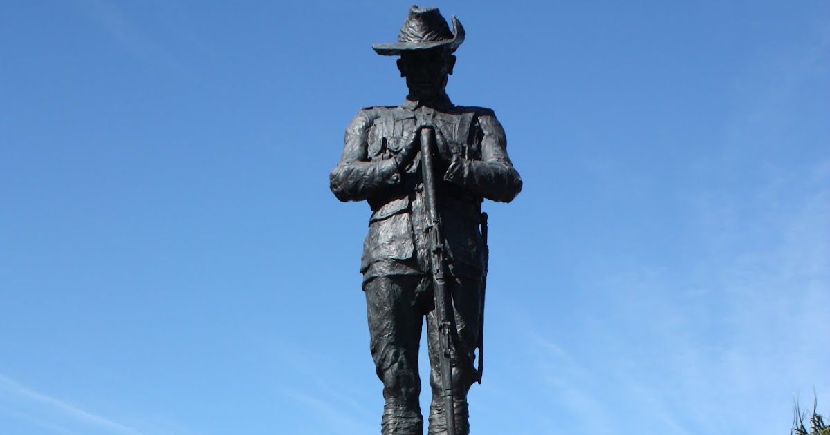 Sydney - City and Suburbs: Anzac Bridge, Anzac Memorial, Anzac Day