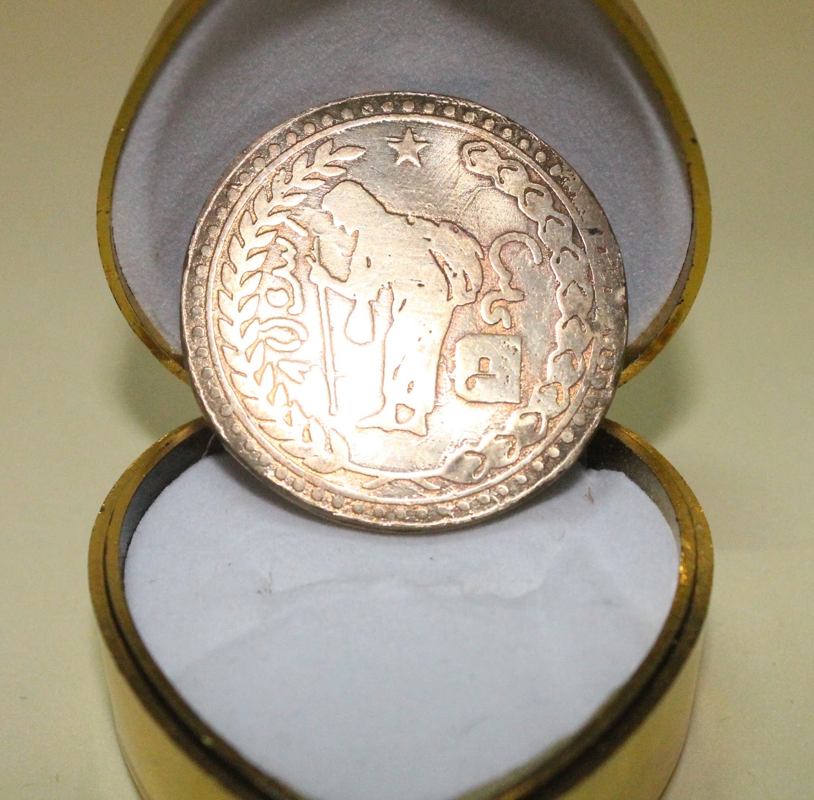 Mahkota Mahligai: Duit Syiling Yassin