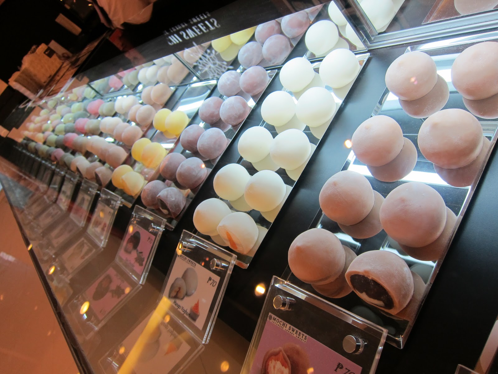 Vanilla Chronicles: Mochi Sweets - Japanese Luxury Sweets