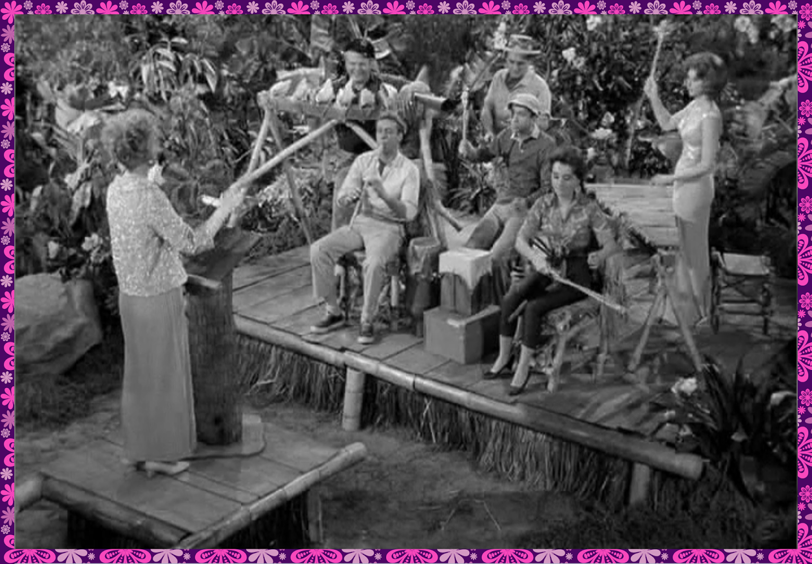 The Kupaki Khronicles: A Travelers Guide to Kupaki Island and the ...