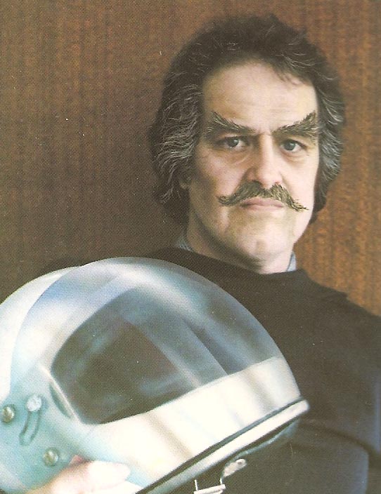 The Haunted Closet: Spacecraft 2000 to 2100 AD (Stewart Cowley, 1978)