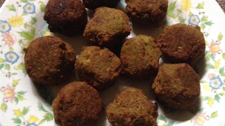 Vegan-Friendly Falafel - Tracey Wishart | Vegan Easy