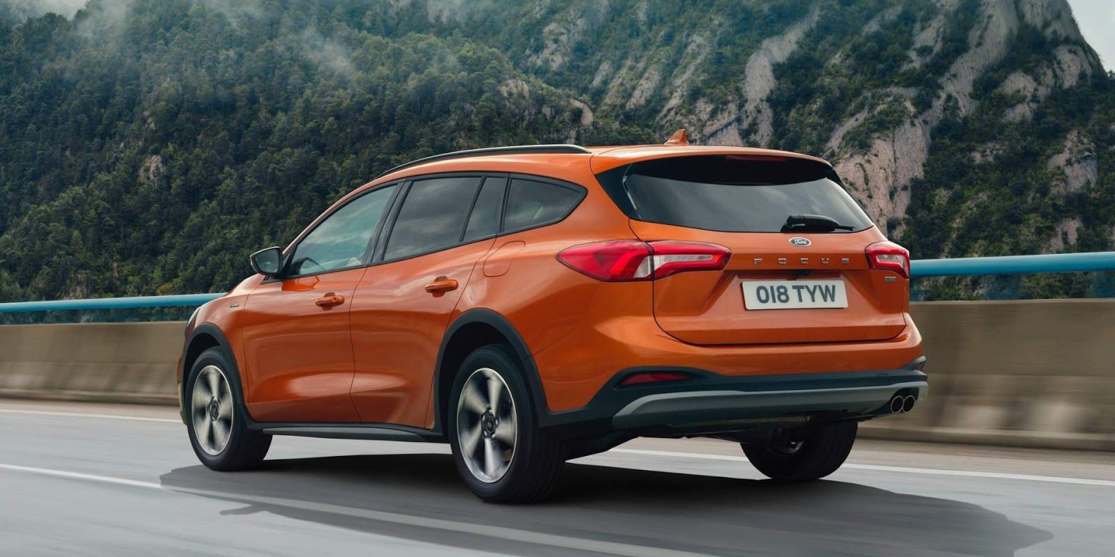 [update video]Ford Focus SW Active apresentado | Quatro rodas e um volante!