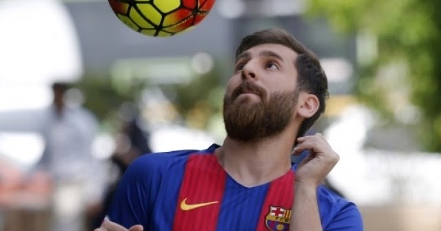 Reza Parastesh, Pria Iran yang Hampir dipenjara Karena Berwajah Mirip ...