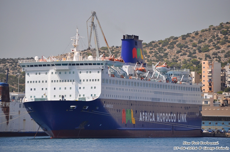New Port Karlovassi: Φευγει και το Ελευθεριος Βενιζελος
