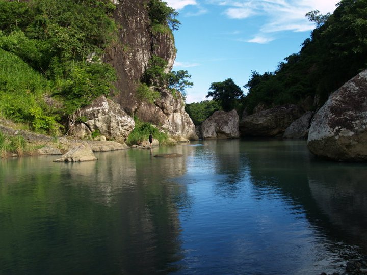 Ma, bayad po!: Bulacan - Mt. Manalmon