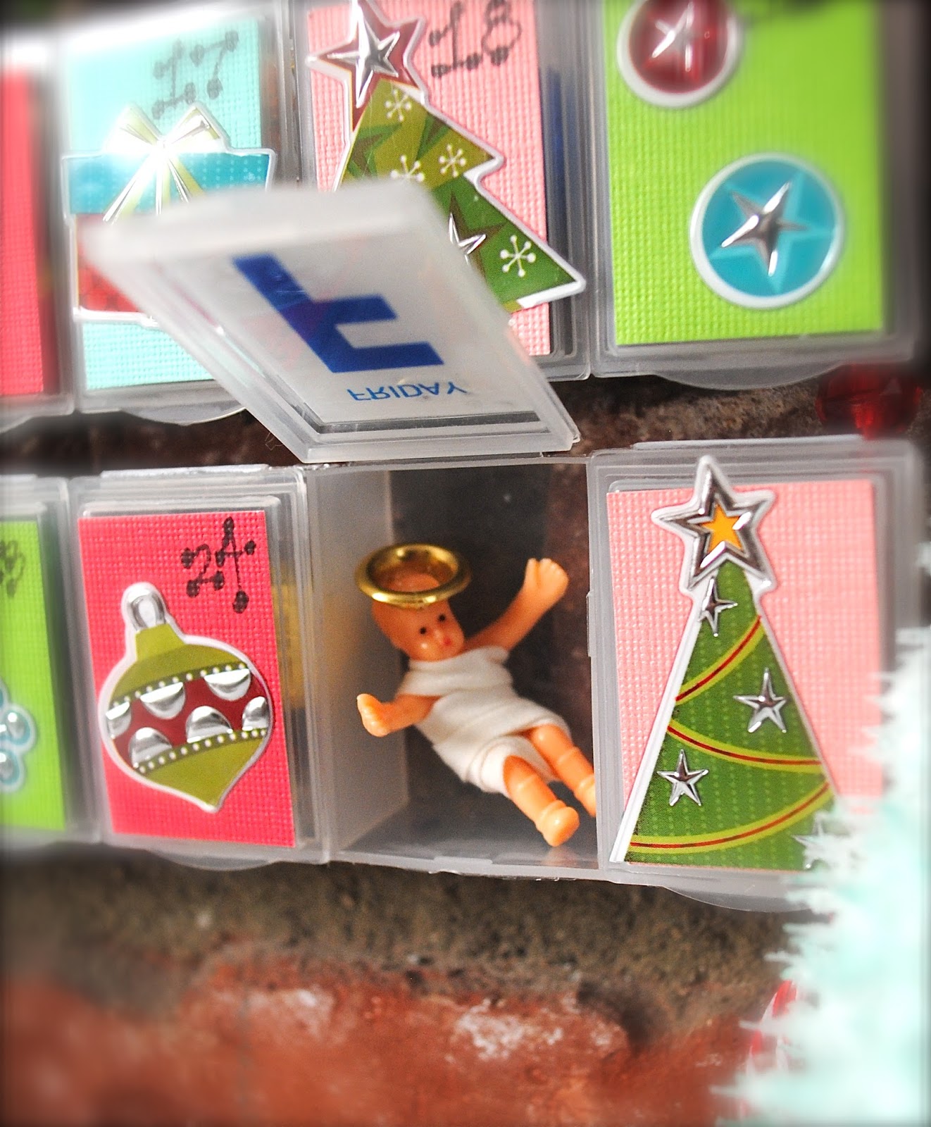 wacky tacky: Crazy Crafty: The ADVENT of the Dollar Store ADVENT!!!