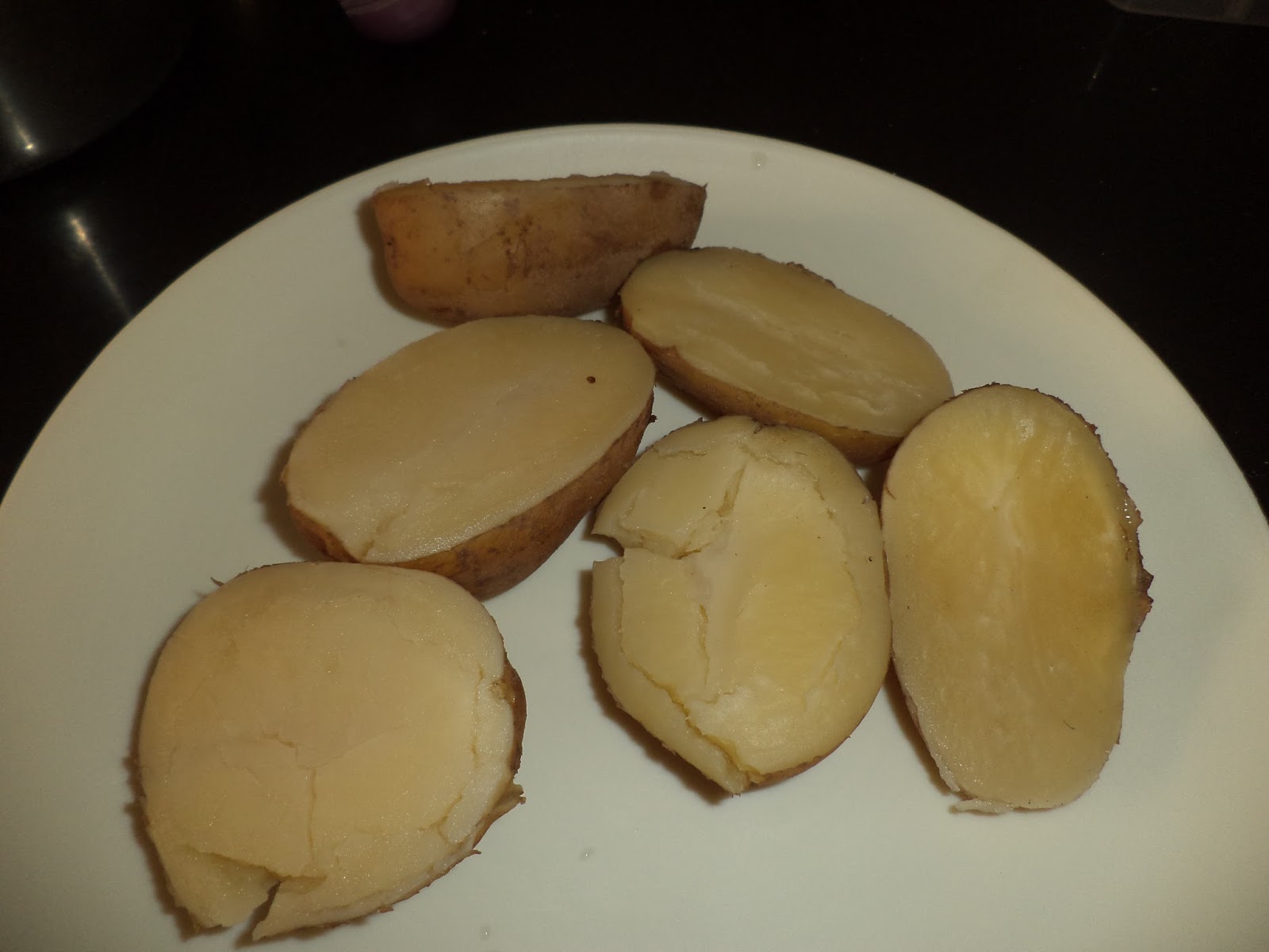 USHASRIKUMAR'S COOKSPACE AND MORE...: SIMPLE POTATO PODIMAS / EASY ...