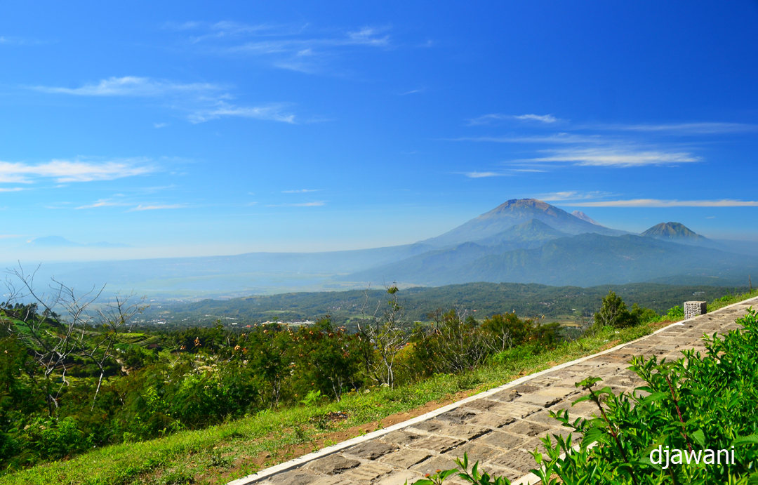 CANDI GEDONG SONGO CANDI UNIK DI LERENG GUNUNG UNGARAN