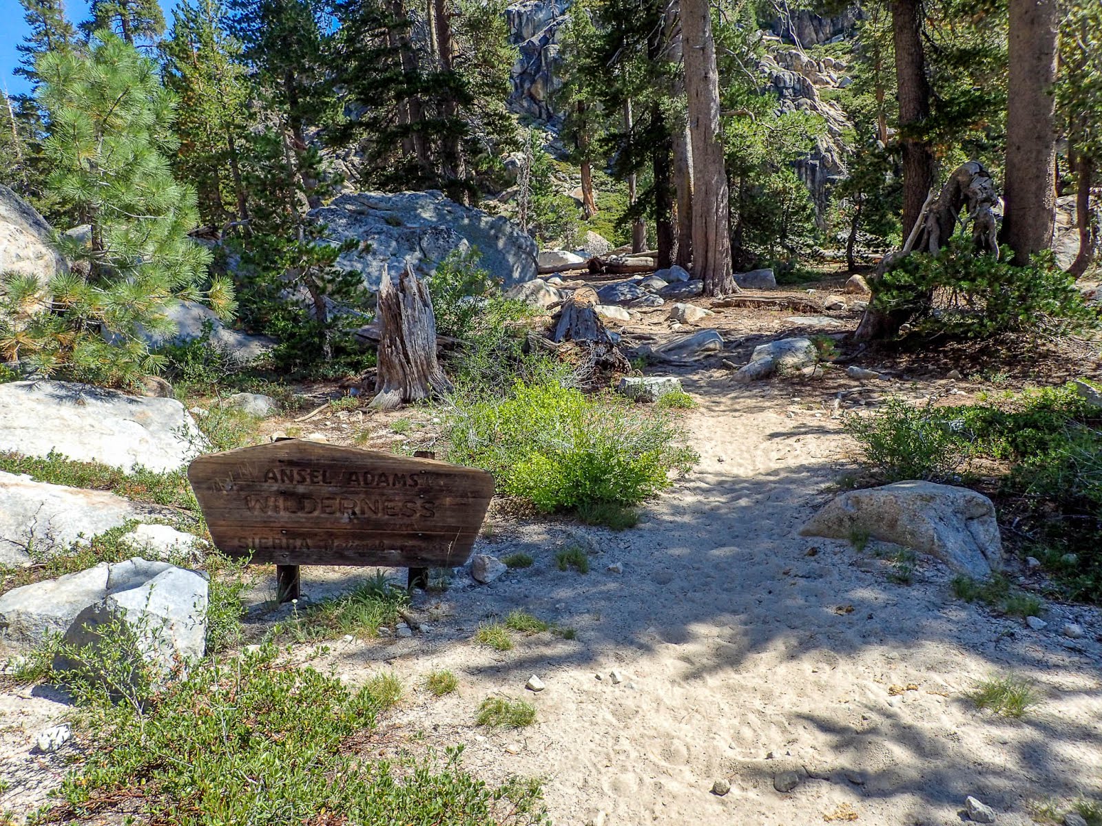 Rodgers & Electra From Isberg Pass And Twin Island Lakes - First Church ...