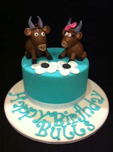 The Cupcake Stand: Taurus Cake