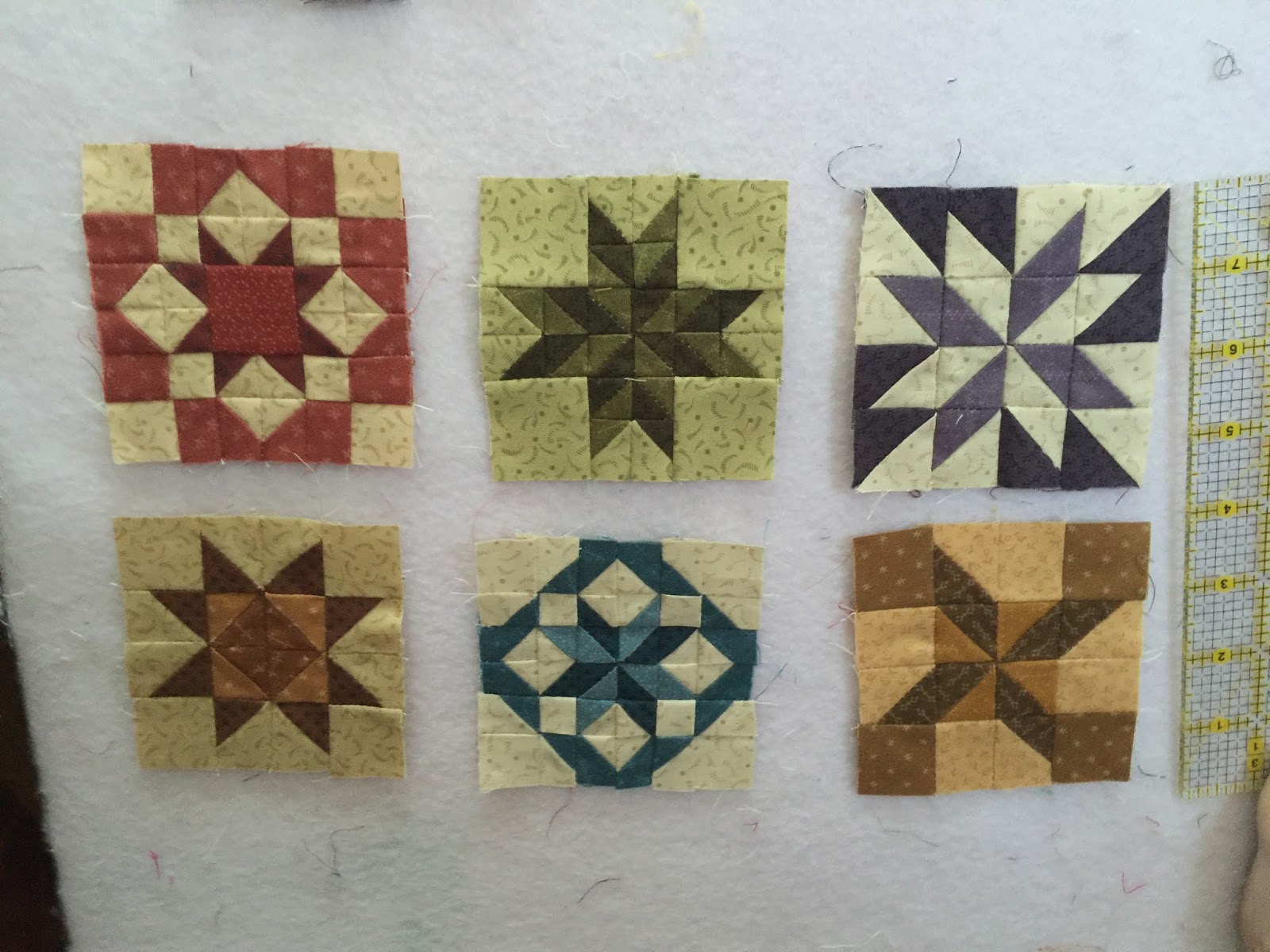 Quilting Revolution: Another Mini Quilt - Anvil Blocks