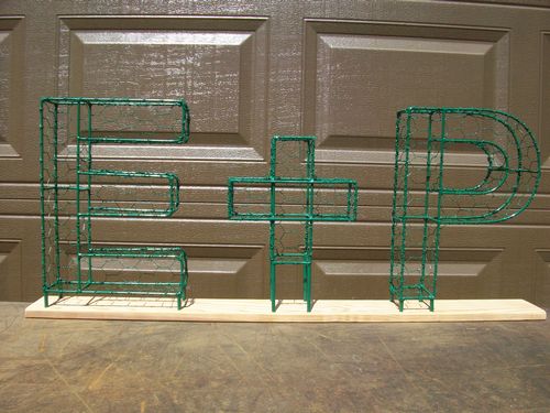 TopiaryArk custom topiary design and fabrication: Topiary Monogram Letters