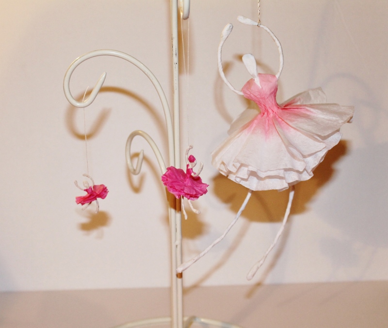 Designs by Laura & Vintage Finds