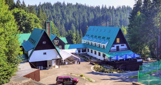 Ubytování SkiPark Gruň - lyžařské středisko Beskydy SkiPark Gruň ...