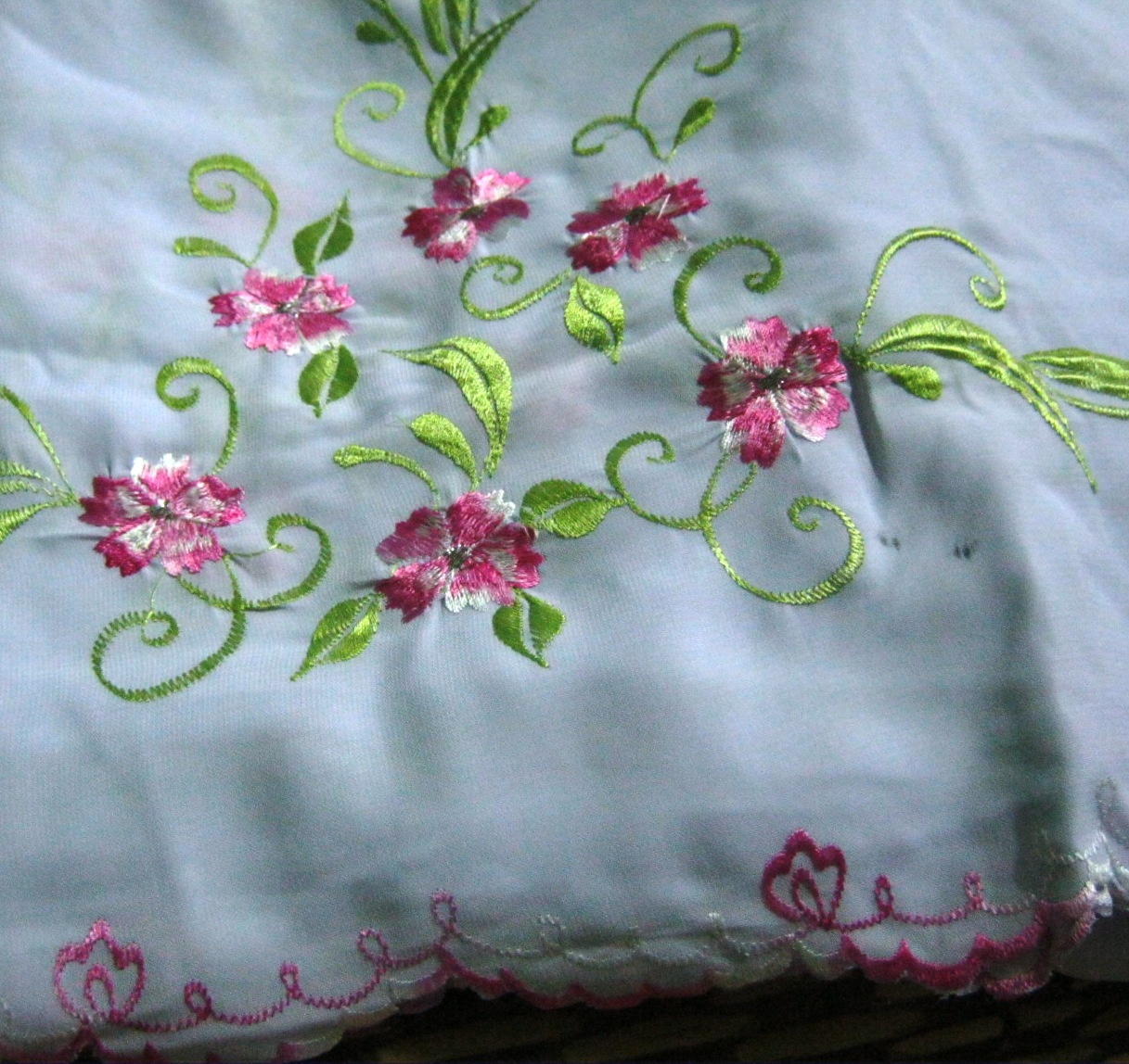 Muslimah Souq (Perlis): Telekung Vietnam Bunga Timbul 8 ALL SOLD