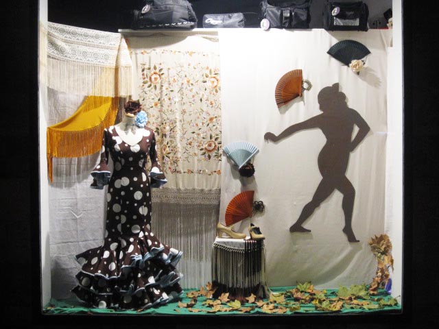 DISEÑO Y MONTAJE DE ESCAPARATES