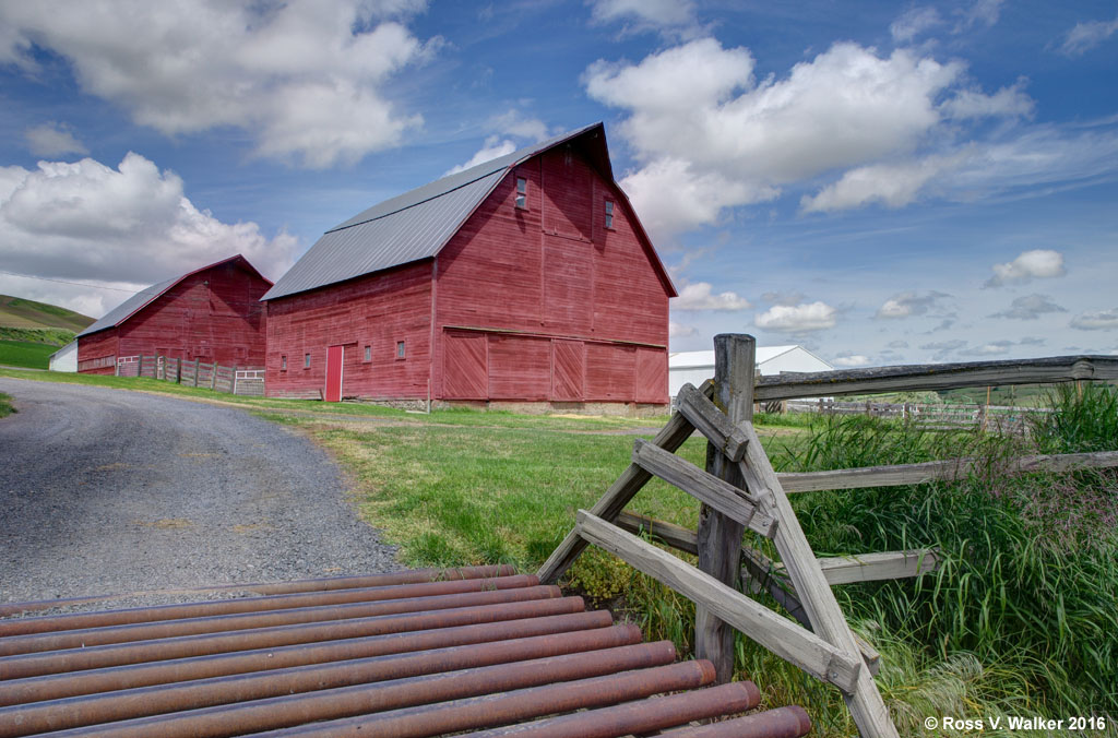 Ross Walker photography: Palouse Barns, Washington