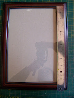 A Pretty Talent Blog: School Holiday Project 3: Turn an old photo frame ...