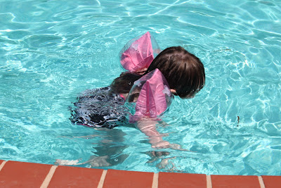 Mojoy: Swimming in April!