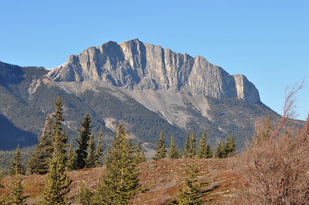 OSCAR EL MEXICANO PICS: Las Montañas Rocallosas desde Canmore, Canada ...