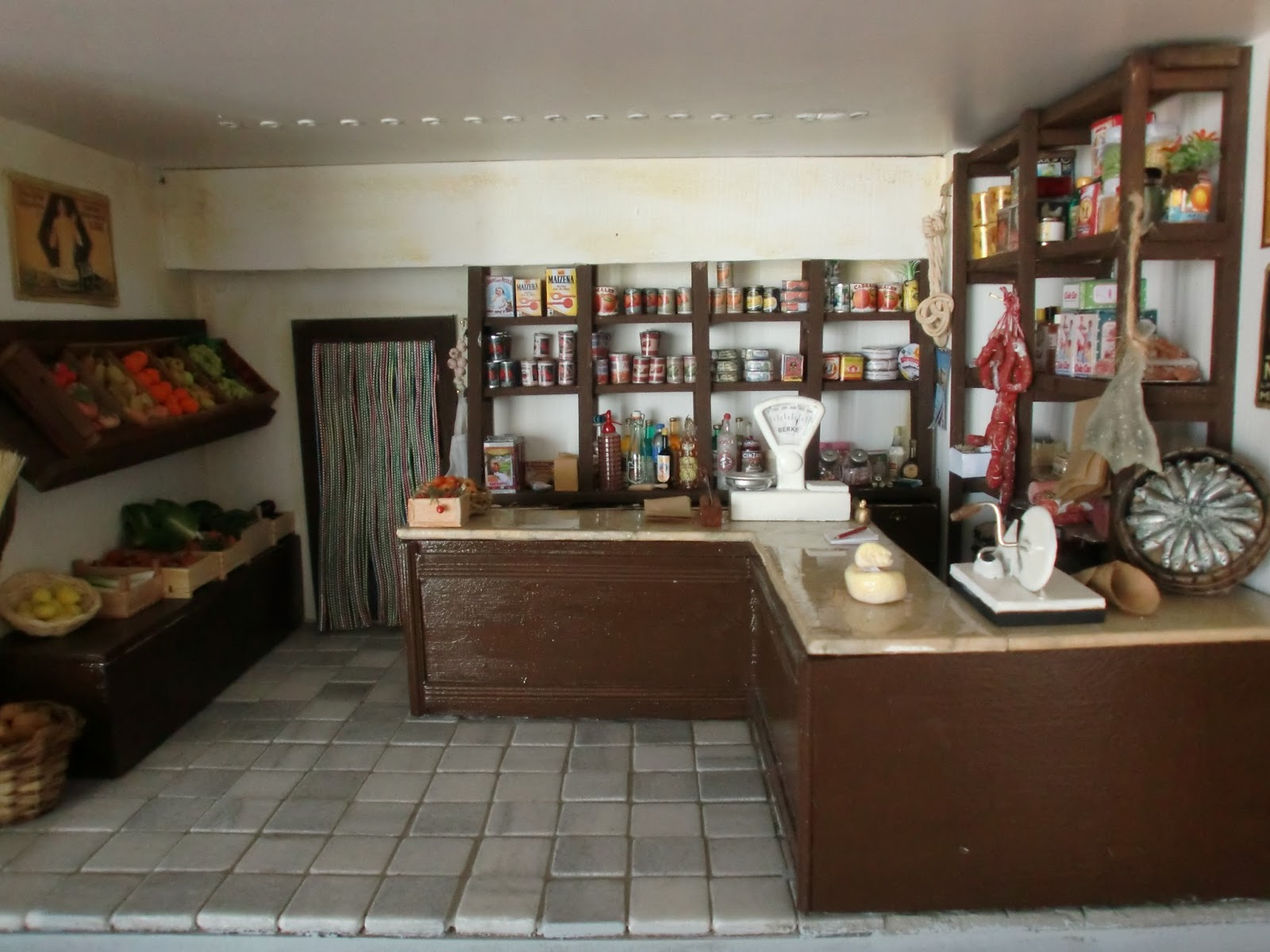 las miniaturas de bego: Por fin mi tienda de ultramarinos