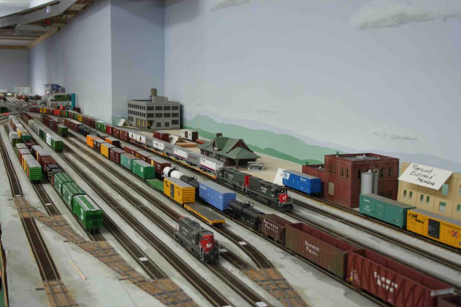 Southern Pacific Cascade Line: THE RAILROAD AT YEAR SIX