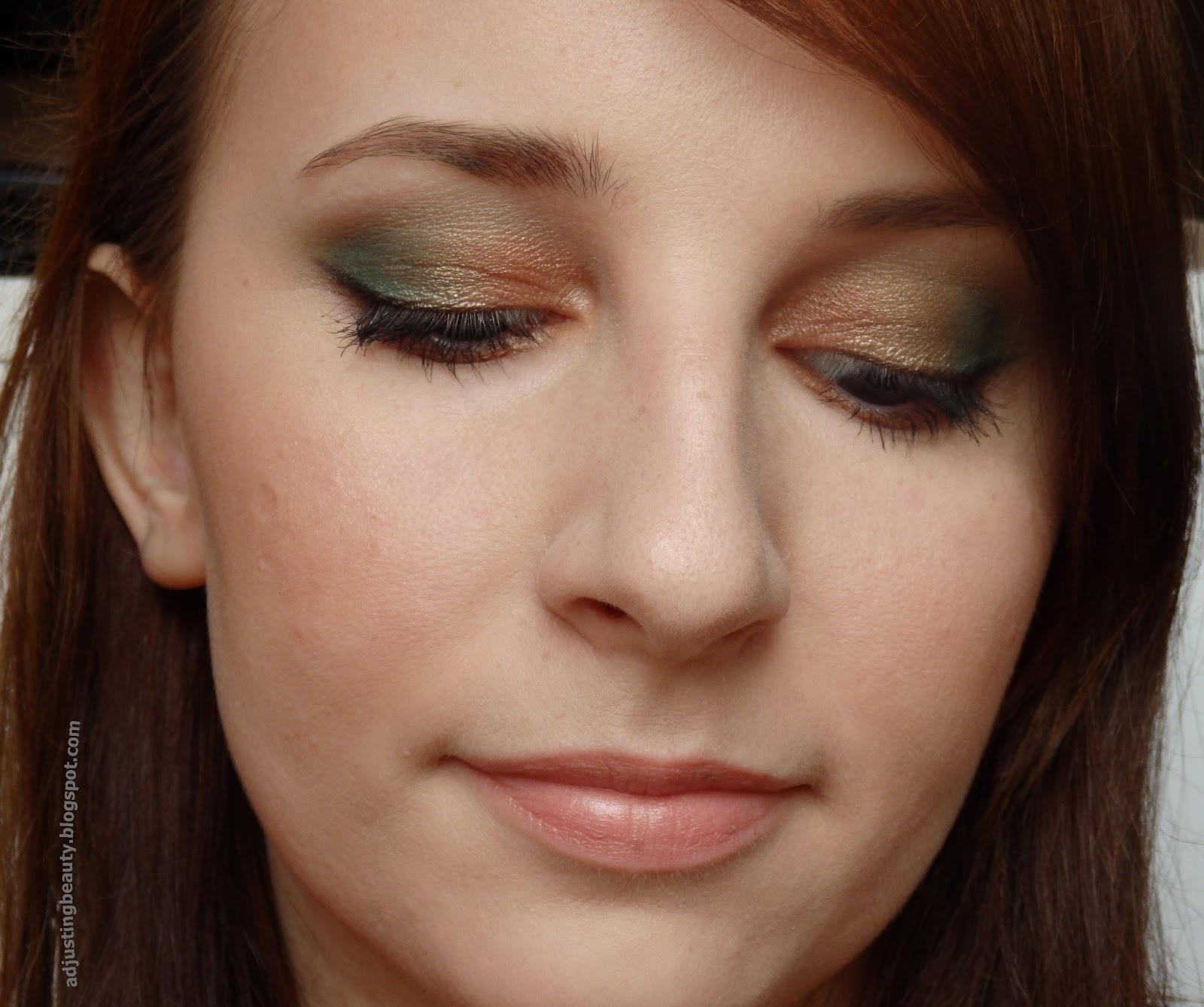 Warm/olive skin tones make up (copper, emerald, coral) - Adjusting Beauty