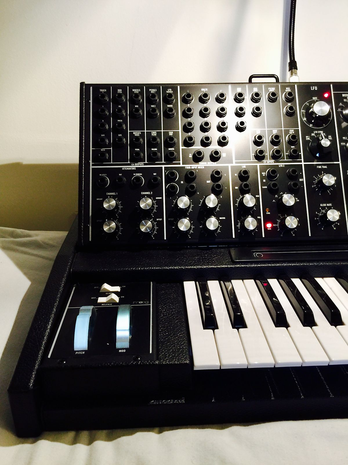 MATRIXSYNTH: Modded Moog Voyager XL 2010's Tolex