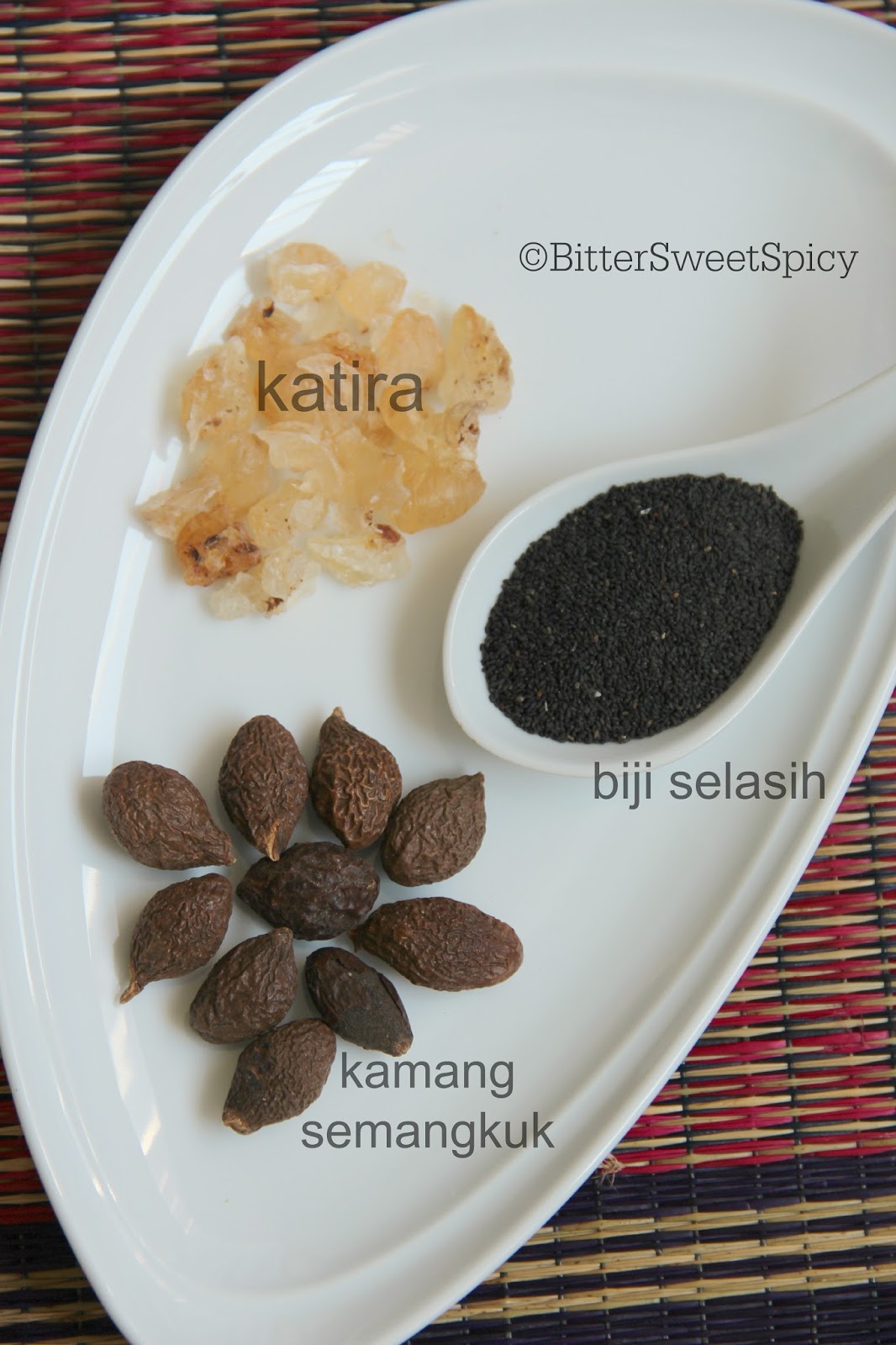 BitterSweetSpicy: Air Katira (Katira Drink)