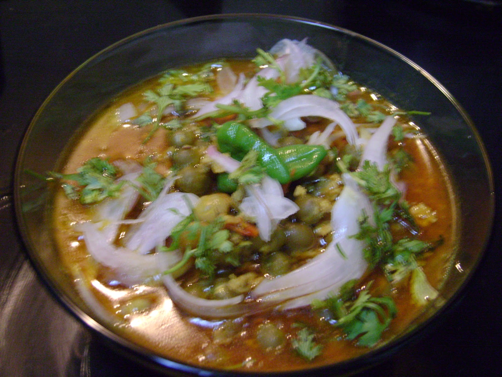 My kitchen and my recipes: Mangsher Ghugni || Mutton Ghugni