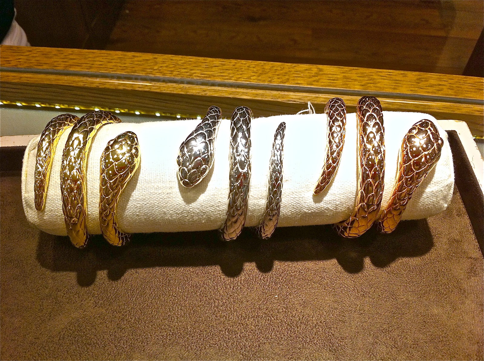 Oh My Stilo!: aristocrazy Contest - ROLLING SNAKE