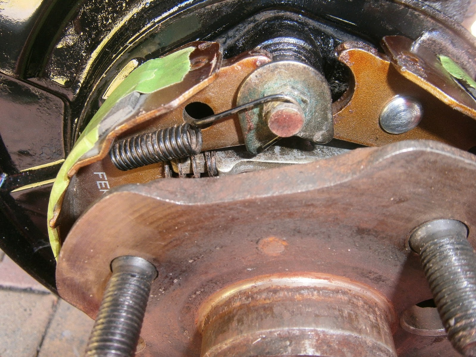 Lotus Excel Restoration: Handbrake/Parking brake strip and shoe replacement