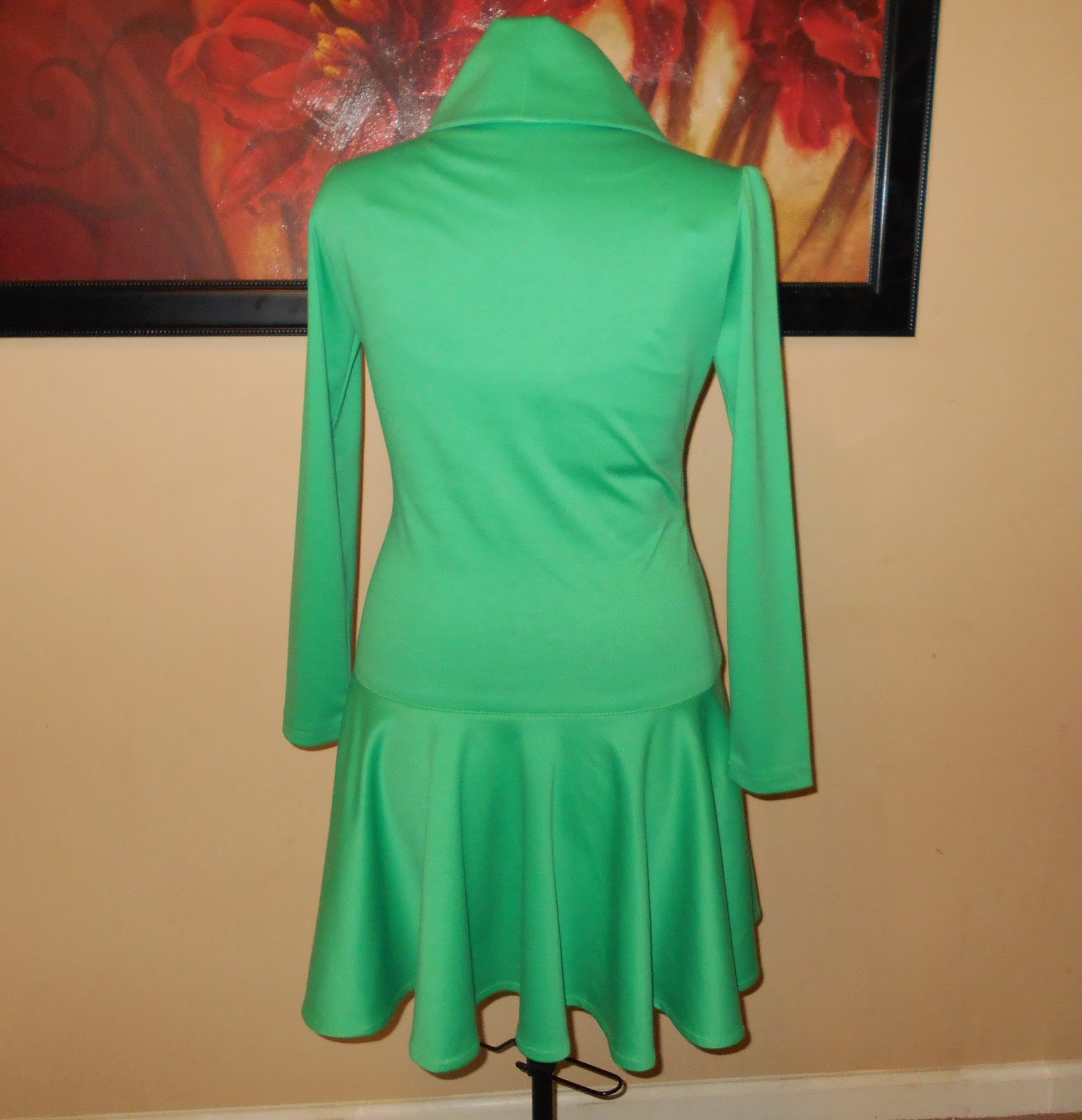 Dellia Laugh Out Loud: McCall's 7016 Tutorial and Review