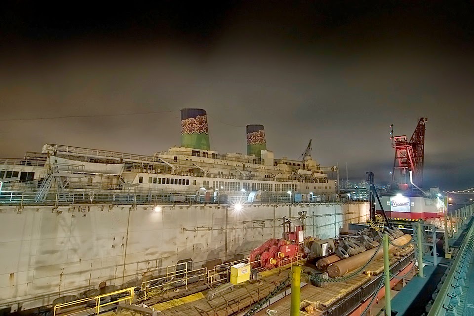 Ocean Superliners: The Americans...SS Independence and her sister the ...