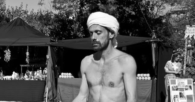 EL CAJON DE LOS CONOCIMIENTOS: FAQUIR